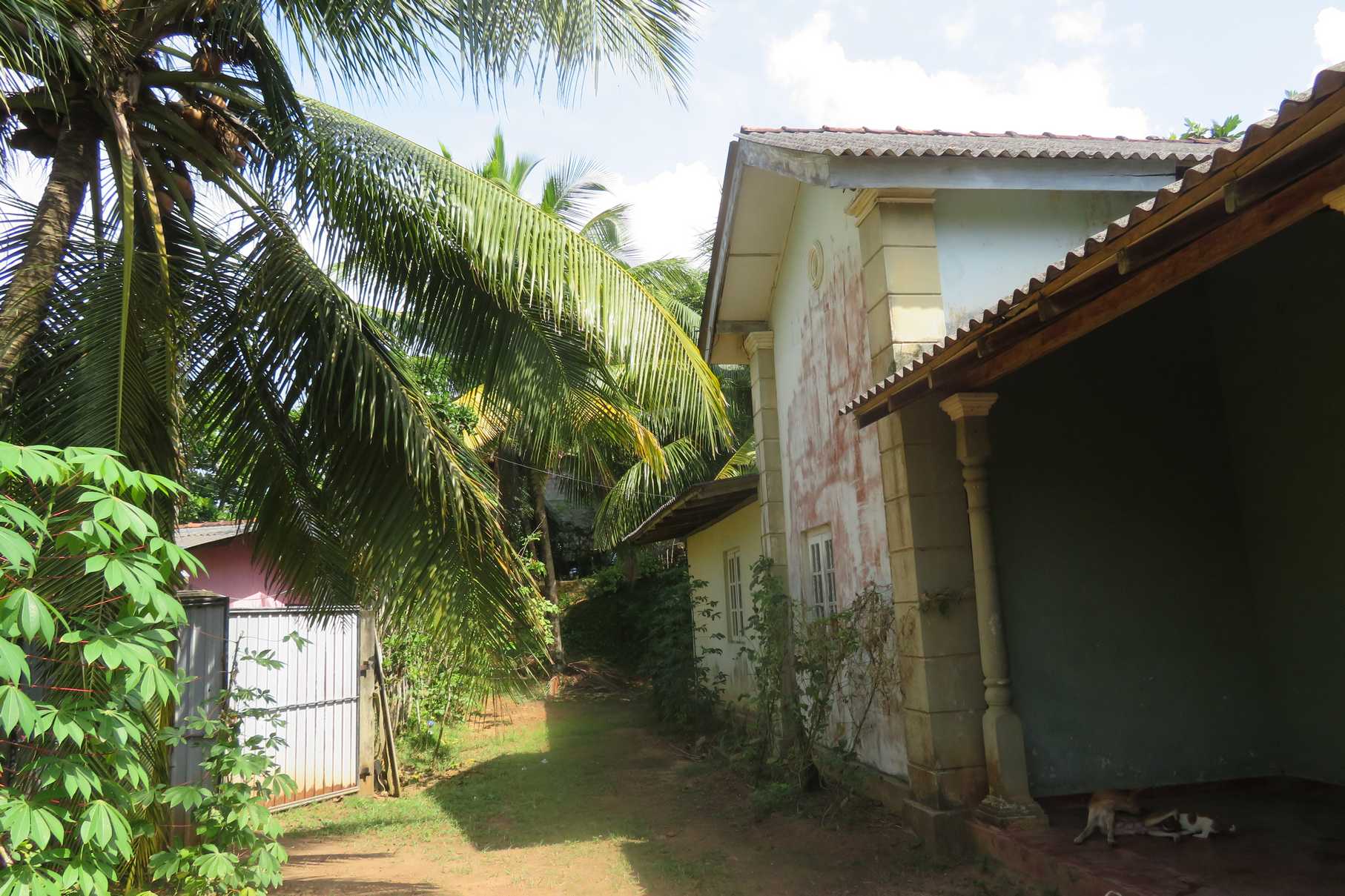 Maggona Beachside House for sale: 32 perches to check out! - Buy, Rent ...